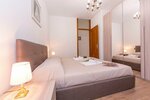 Carlazzo Sant' Agata Apt. 01 (Lombardy, Provincia di Como, Via Regina, 40), kısa süreli konaklama  Lombardiya'dan