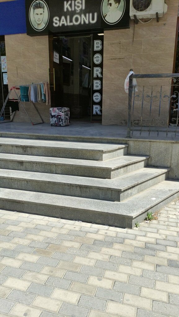 Kuaförler Kishi Salonu, Bakü, foto