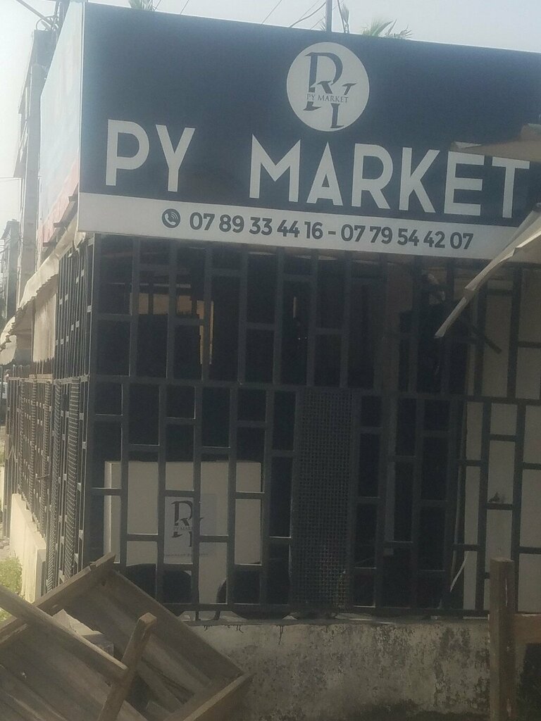 Pazarlar ve çarşılar Py Market, Abican, foto