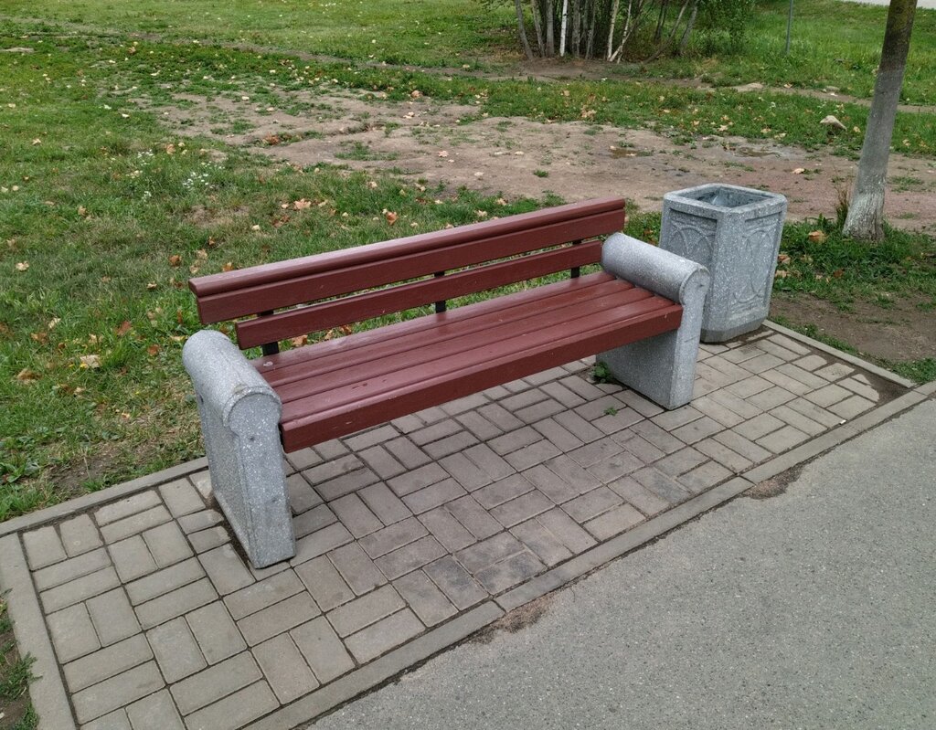 Bank Bench, Kudrovo, foto