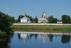Manastır Holy Spirits Yakovlev Borovichi Monastery, Borovichy, foto