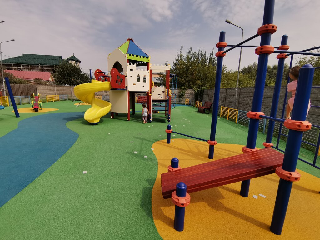 Oyun alanı Playground, Moskova ve Moskovskaya oblastı, foto