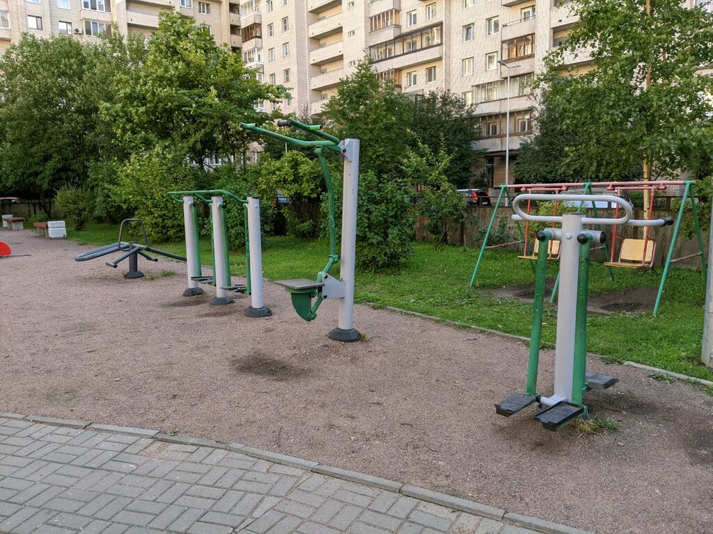 Spor alanı Уличные тренажёры, Saint‑Petersburg, foto