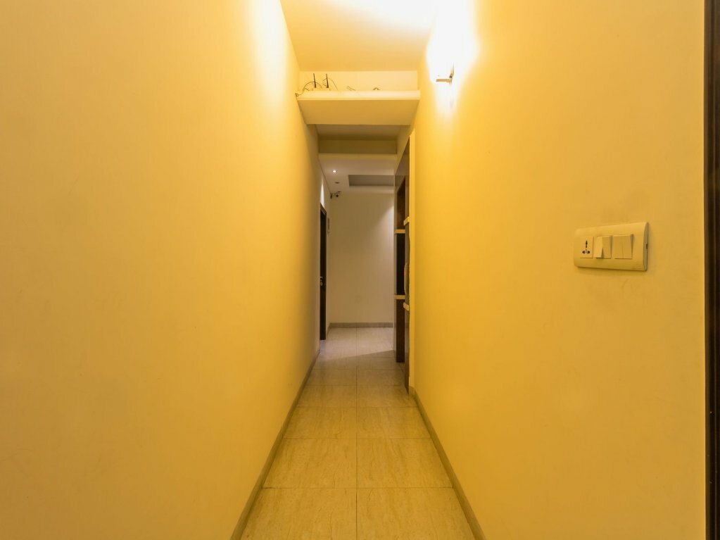 Otel Oyo 6796 Retreat Suites Inn, , foto