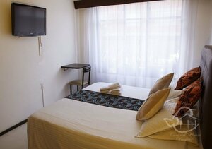 Central House Hotel (Bogotá, Teusaquillo, El Recuerdo, Carrera 39, 25A-47), otel  Bogota'dan