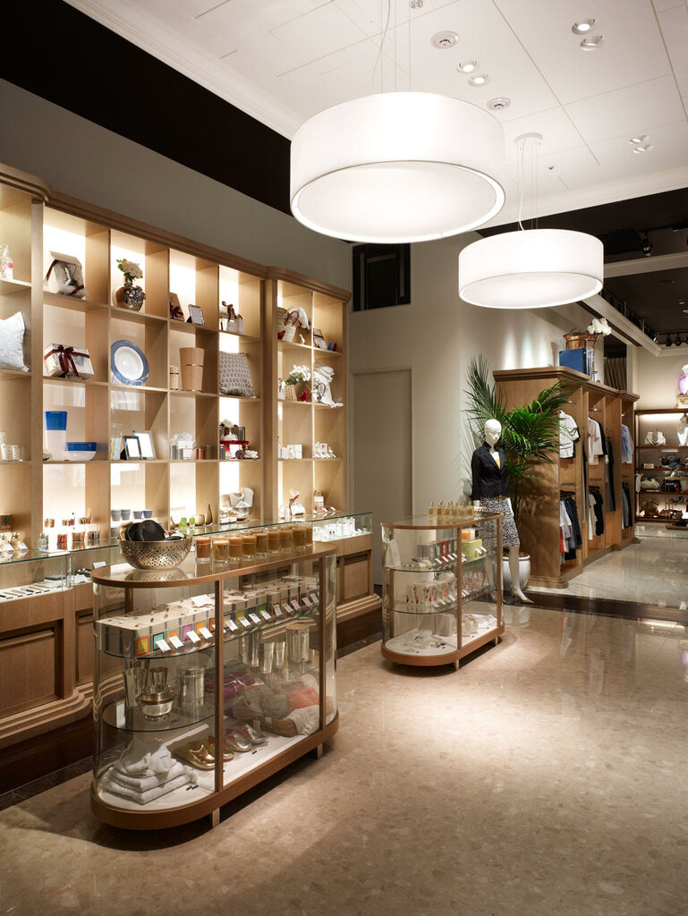 Giyim mağazası United Arrows Marunouchi, Tokyo, foto