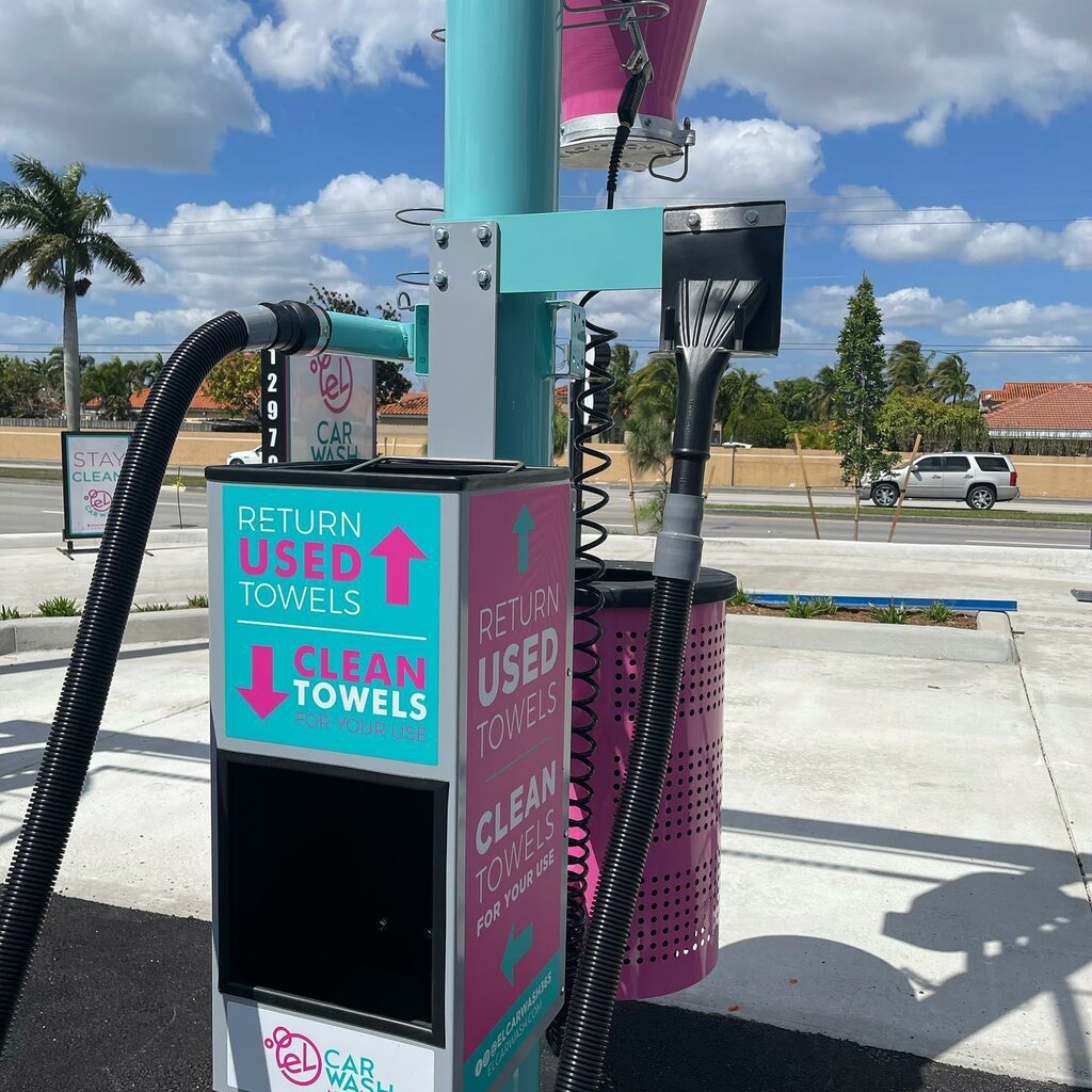 Oto yıkama El Motor City Car Wash - Wellington Fl, Florida Eyaleti, foto