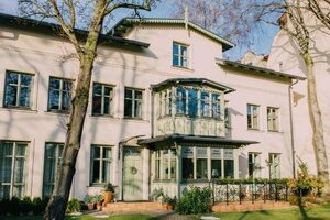 Villa Sopocka (Pomeranian Voivodeship, Sopot, ulica Fryderyka Chopina, 33-35), otel  Sopot'tan