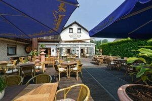Landhotel Lohmann (North Rhine-Westphalia, Mettmann, Opladener Straße, 19), otel  Kuzey Ren‑Vestfalya'dan