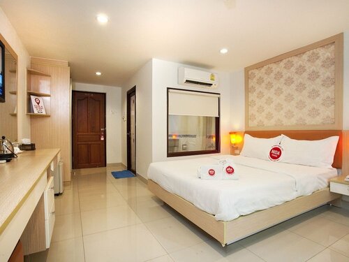 Photo: Nida Rooms Sudprasert 2 Ratchada The Walk, hotel, Bangkok, MRT Chaloem Ratchamongkhon ...