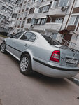 Тонировка Бутова (Admirala Rudneva Street No:20), araç camlarının renklendirilmesi  Moskova'dan