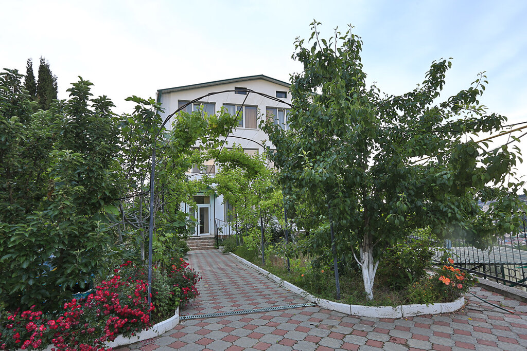 Otel Sharlin, Aluşta, foto