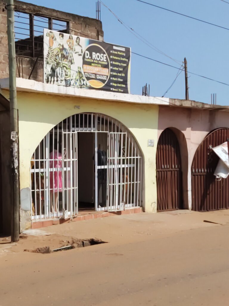 Moda evleri D Rose Fashion & Training Institute, Dünya, foto