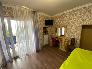 Hotel Fidzhi (ulitsa Sultana Sosnaliyeva No:18, Town of Gagra), otel  Gagra'dan