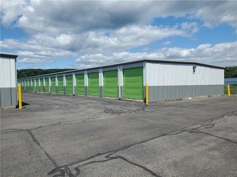 Karavan Extra Space Storage, Kingston, foto