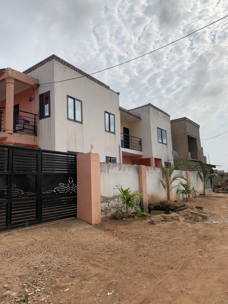 Dini dernekler Kings Court Estate 1, Dünya, foto