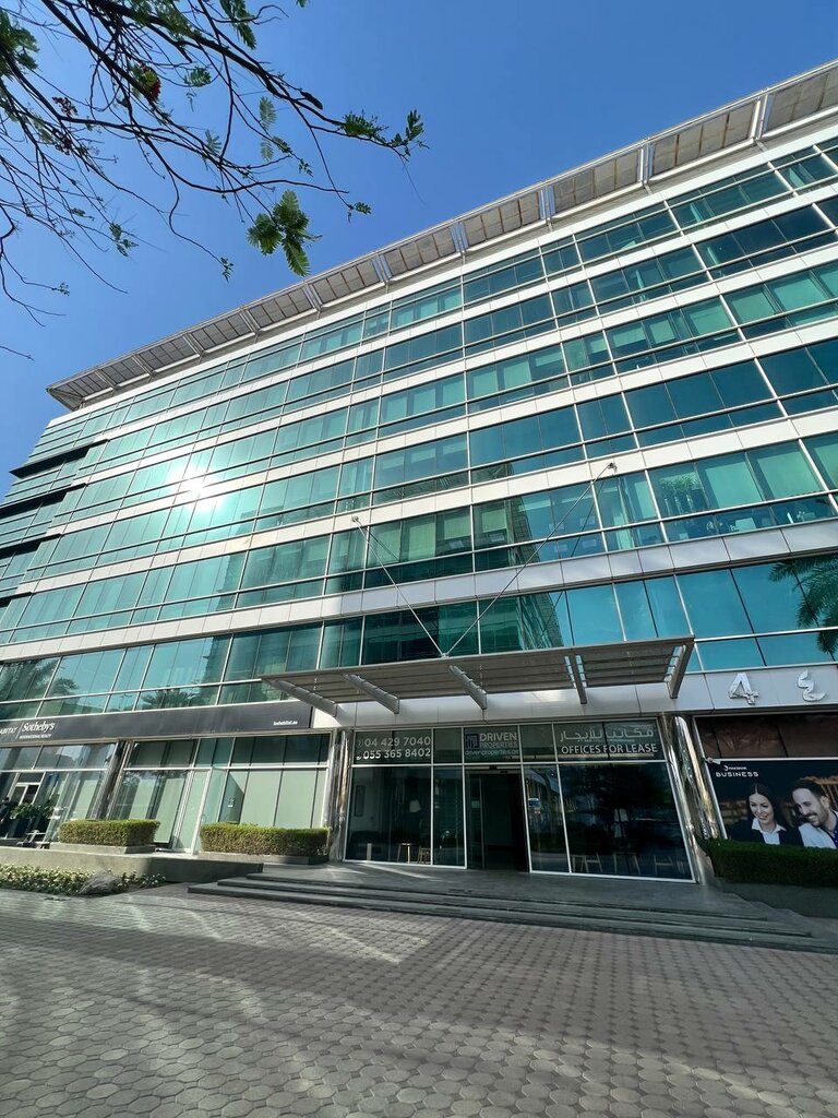 Emlak ofisi Bluewhale Properties, Dubai, foto