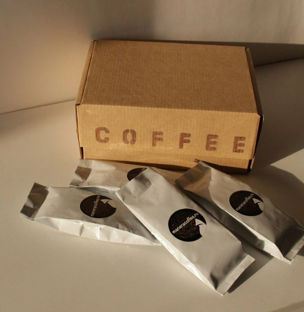Kahve dükkanı Manera Coffee Roastery, Novosibirsk, foto