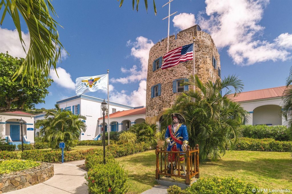 Otel Pirates Pension at Bluebeard's Castle by Capital Vacations, Saint Thomas, foto