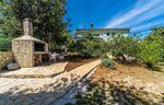 Amazing Home in Pula With Wifi and 1 Bedrooms (Istria County, Pula), kısa süreli konaklama  Pula'dan