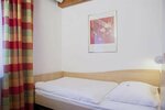 Hotel Erbprinzenhof (Erbprinzenstraße No:26), otel  Karlsruhe'den