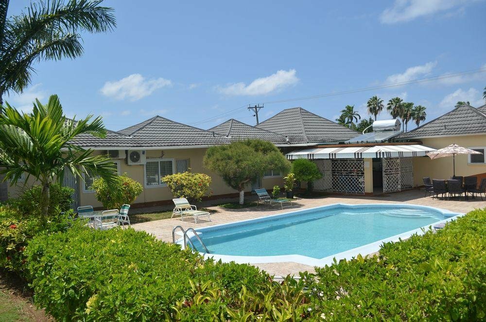 Otel Cindys Villa, Dünya, foto