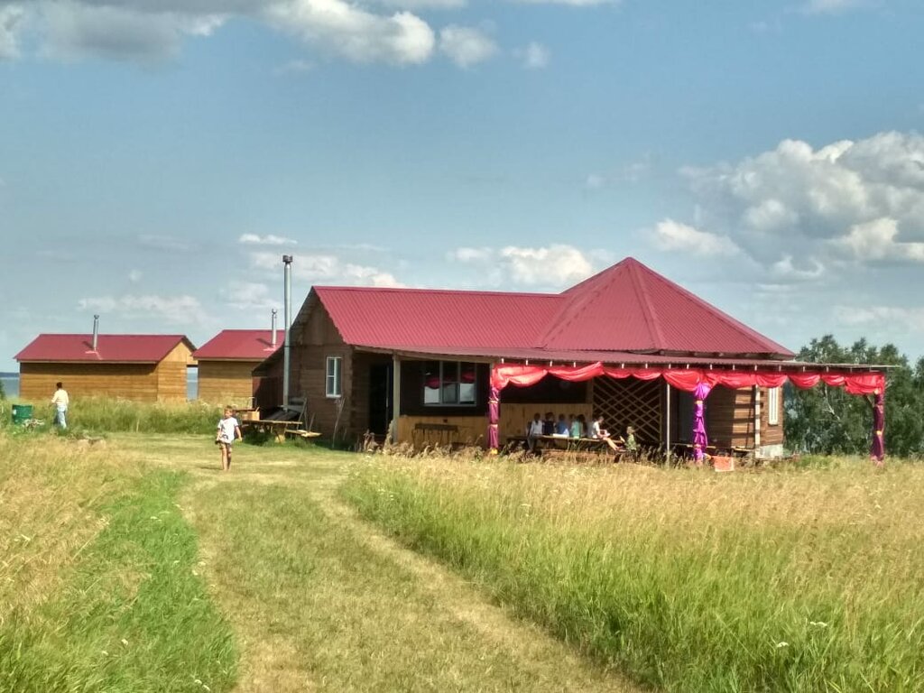 Resort oteller, tesisler Tridevyatoe Tsarstvo, Novosibirskaya oblastı, foto