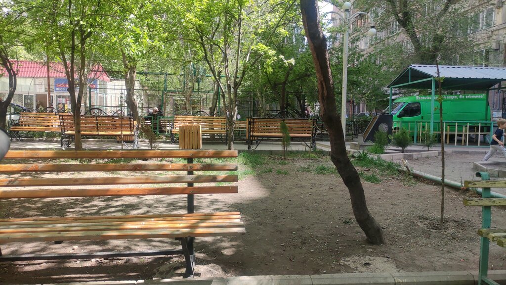 Oyun alanı Playground, Erivan, foto