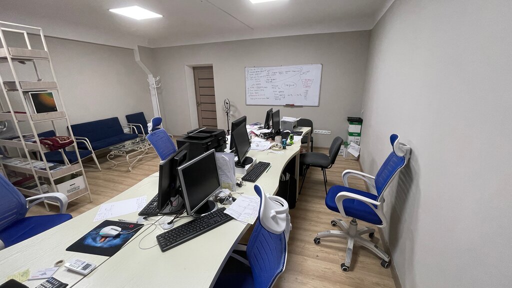 Büro mobilyaları Orda krelsa, Almatı, foto