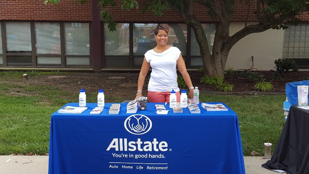 Sigorta şirketleri Trinas Neely: Allstate Insurance, Fairview Heights, foto
