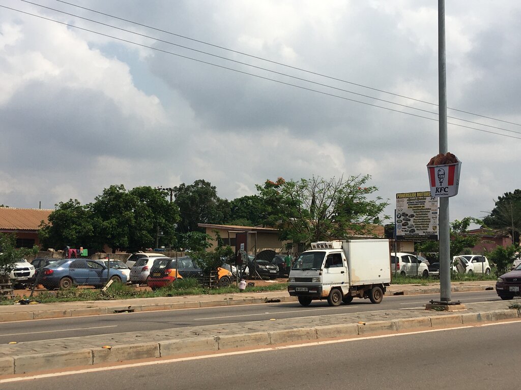 Otomobil satış galerileri Powerglide Motors Ltd, Dünya, foto