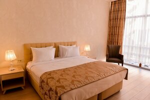 Ammar Grand Hotel (Сity ​​of republican subordination Baku, Narimanov district, Еhmеd Rеcеbli Street, 3), otel  Bakü'den