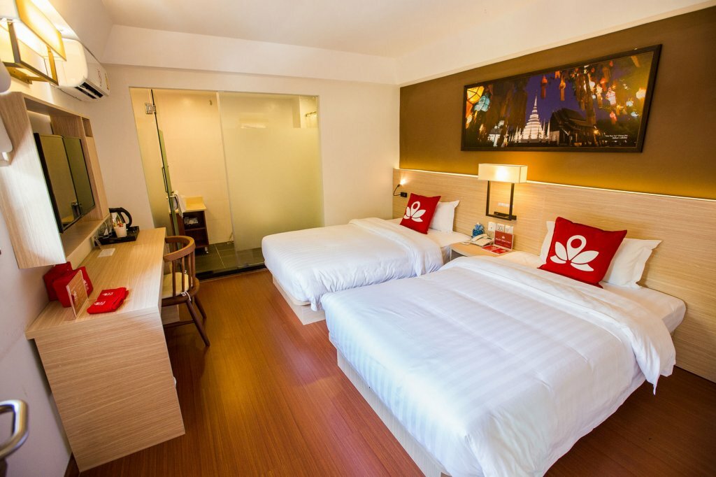 Otel Zen Rooms Arak Road 7 Days Inn, Chiang Mai, foto