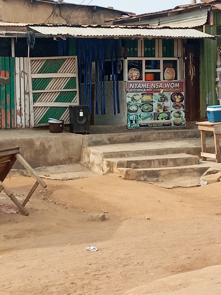 Bar Nyame nsa wom pub, Dünya, foto