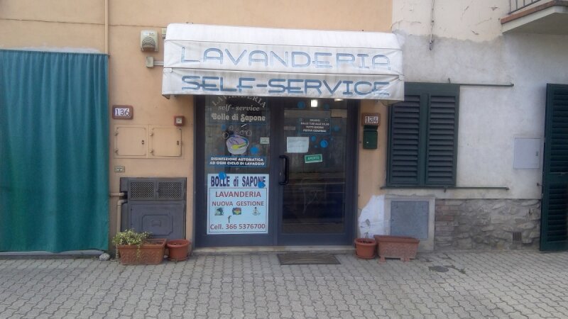Kuru temizlemeciler Lavanderia Self-Service Bolle di Sapone, Toskana, foto