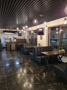 Дворик Курумоч (ulitsa Mira No:6, selo Kurumoch), kafe  Samarskaya oblastından
