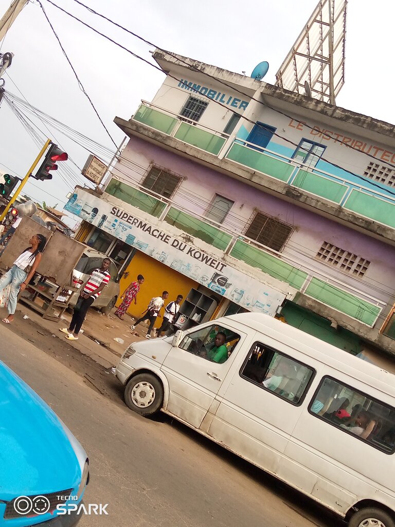 Süpermarket Supermarché du Koweït, Abican, foto