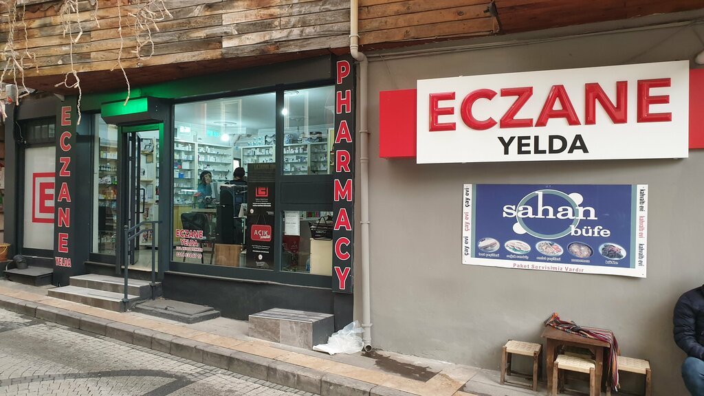 Eczaneler Yelda Eczane, İstanbul, foto