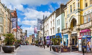 The Loft 2br Duplex 82 Cathedral Cardiff Parking (Wales, Cardiff, Cathedral Road), otel  Cardiff'ten