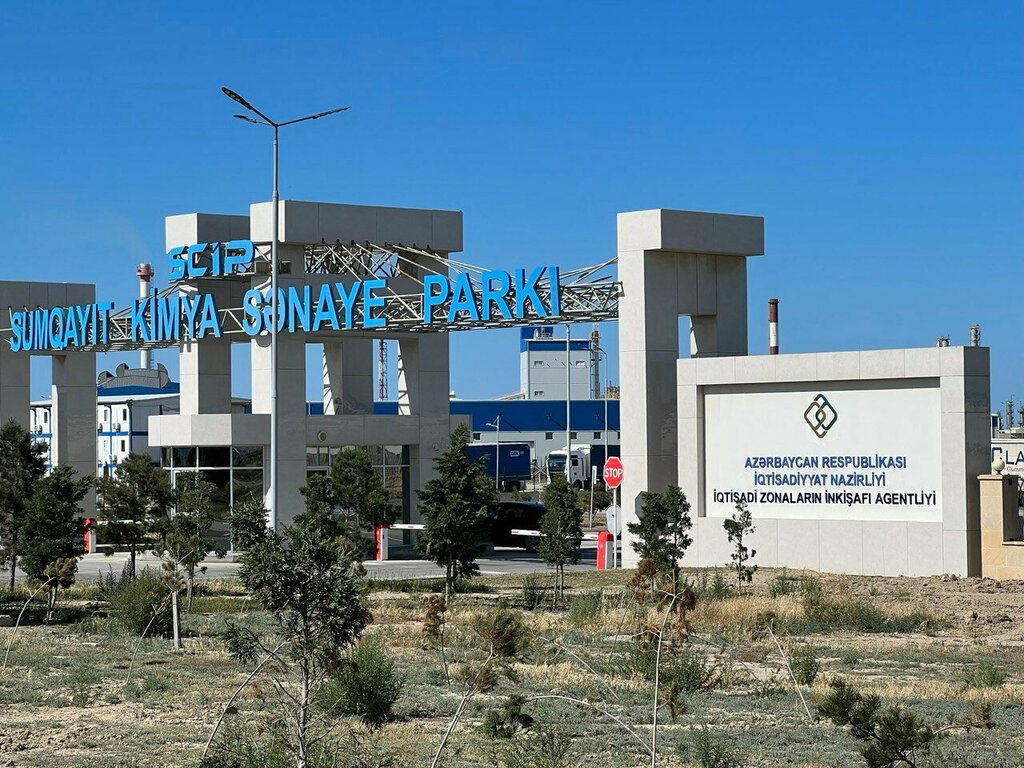 Sanayi kuruluşu Tobacco Factory, Sumgayıt, foto