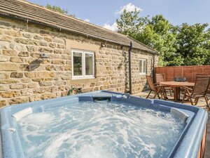 Lake Farm Cottage (England, North Yorkshire County, Eavestone), otel  Kuzey Yorkshire County'den