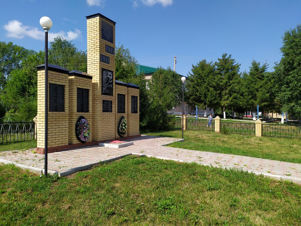 Anıt, heykel Участникам Великой Отечественной войны, Tataristan, foto