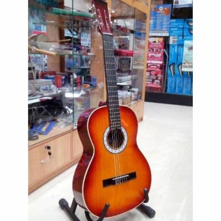 Enstrüman mağazaları Musical Cedar, Bogota, foto