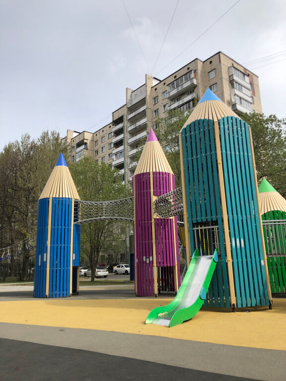 Oyun alanı Playground, Saint‑Petersburg, foto