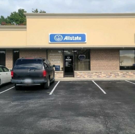 Sigorta şirketleri Carl Augustson: Allstate Insurance, Kuzey Carolina Eyaleti, foto