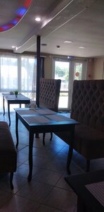 Встречи V Тарноге (Proletarskaya ulitsa No:7Б, selo Tarnogskiy Gorodok), kafe  Vologodskaya oblastından