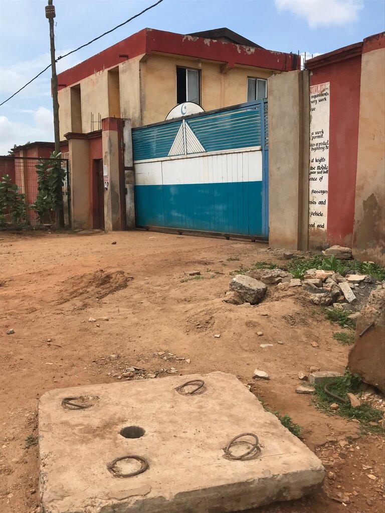 i̇ş merkezi Alinco Motors, Dünya, foto