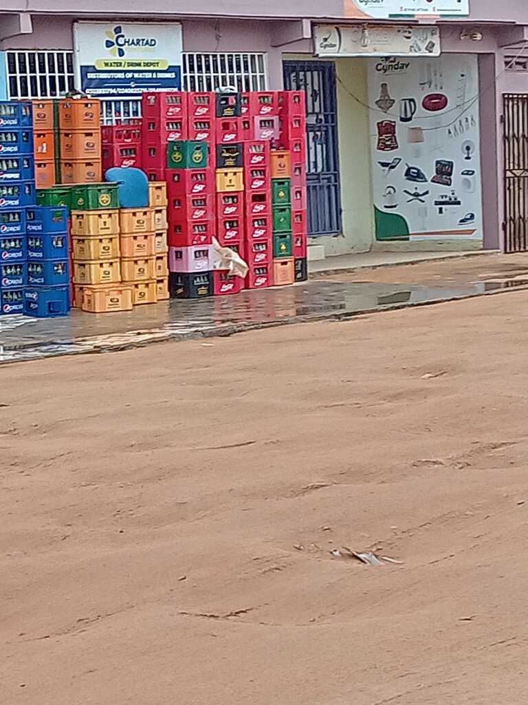 Su satışı Chartad ventures, Dünya, foto