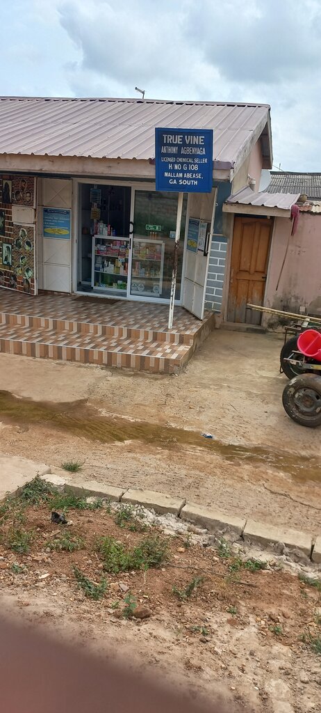 Eczane kataloğu True Vine, Anthony Agbenyaga licensed Over The Counter Medicine Seller, Dünya, foto