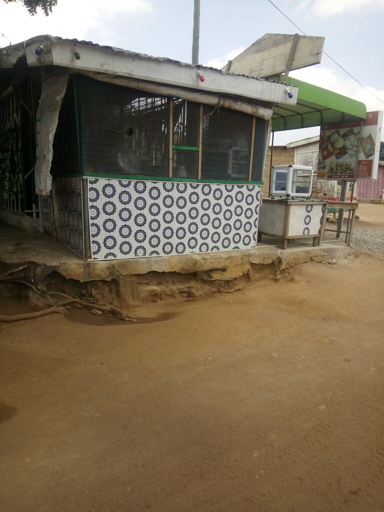 Bar Okese Borga's Kitchen & Pub, Dünya, foto